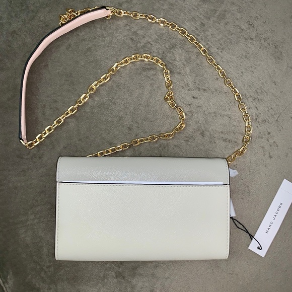 Marc Jacobs | Bags | Marc Jacobs Snapshot Chain Wallet Bag | Poshmark